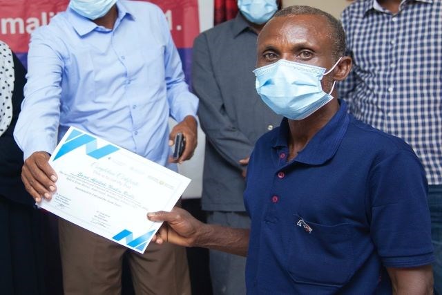 70 coastal fishers in Somalia are setting out to strengthen the ...