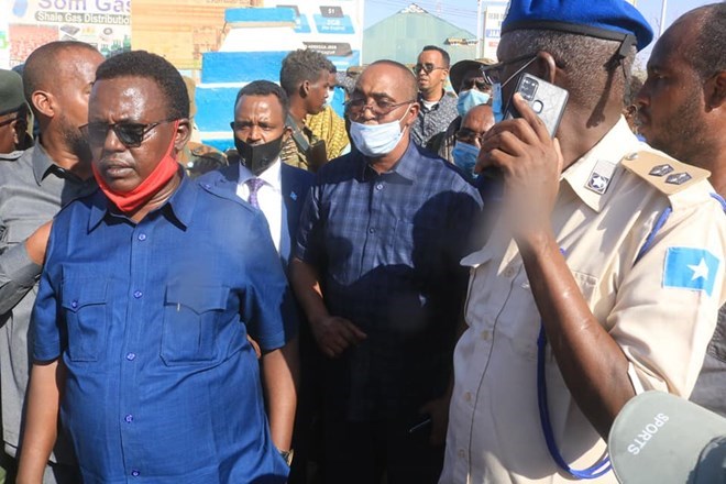 Abdirashid Janan welcomed in Beled Hawo after surrendering to federal gov't
